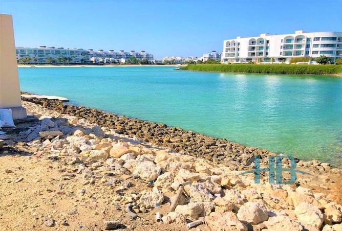 Villas with View of Water for sale in Tala Island, Amwaj Islands ...