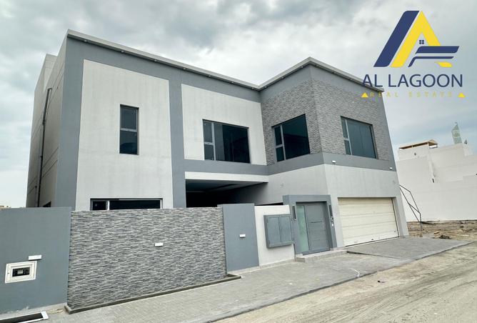 Luxury Villas for sale in Saraya 2, Bu Quwah | Property Finder BH