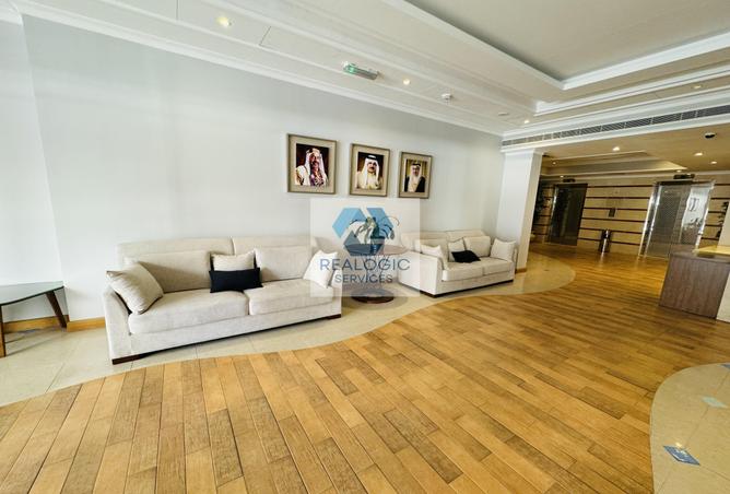 Rent in Seef: 3 MASTER BR | HUGE SIZE | GOOD SIZE STORAGE | SEEF ...