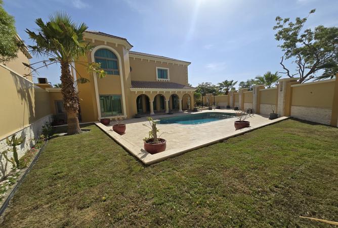 Rent in Hamala: An Private Family home of 4+1 bed with Garden Pool ...