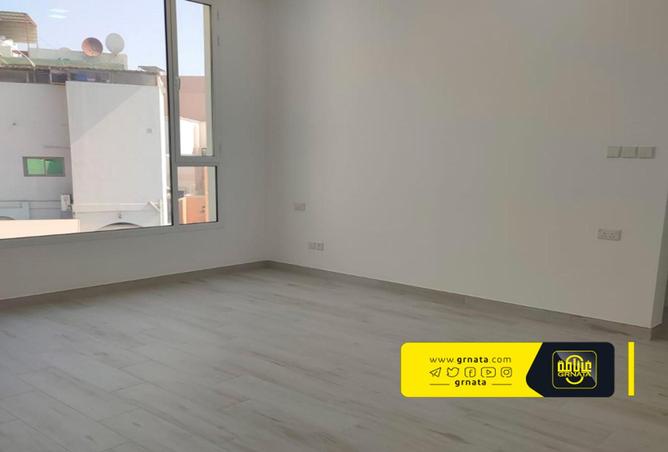 Sale in Bu Quwah: villa for land in bu quwa | Property Finder