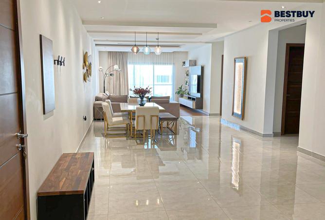 Sale in Janabiya: Luxury 3 Beds | Maid Room | Near El Mercado Mall ...