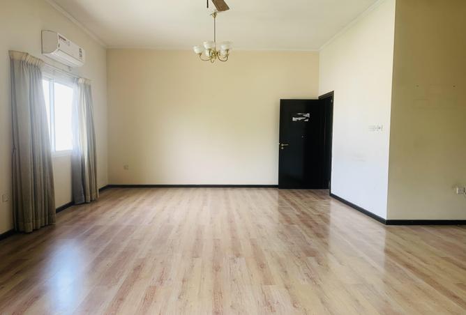 Rent in Mahooz: Compound 3BHK Spacious Apartment With Balcony ...