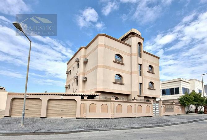 البيع في مدينة حمد: Building for Sale in Hamad Town – Roundabout 9 ...
